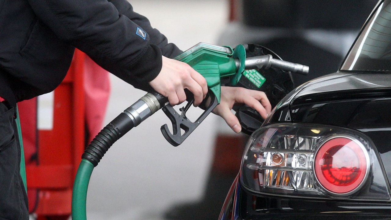 Benzine Zam mı İndirim mi? 10 Ekim 2025 Güncel Benzin, Motorin ve LPG ...