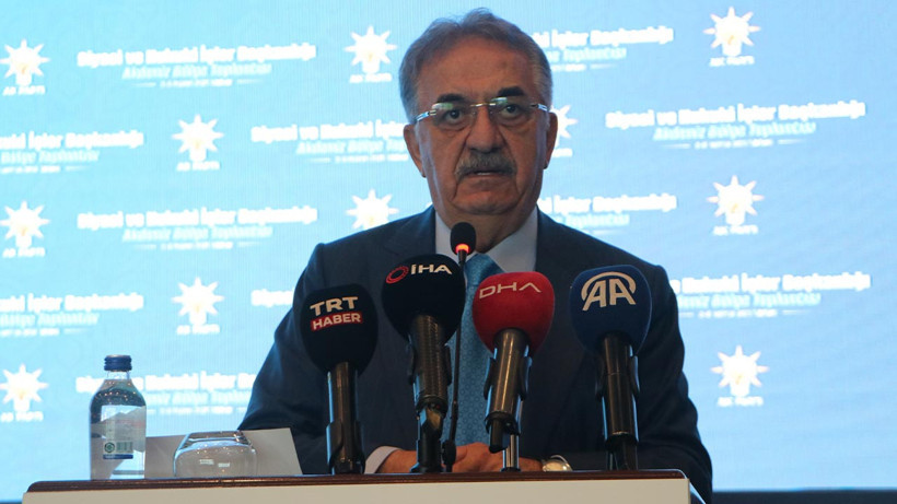 AK Partili Hayati Yazıcı'dan Dikkat Çeken Anayasa Yorumu: Referandumla ...